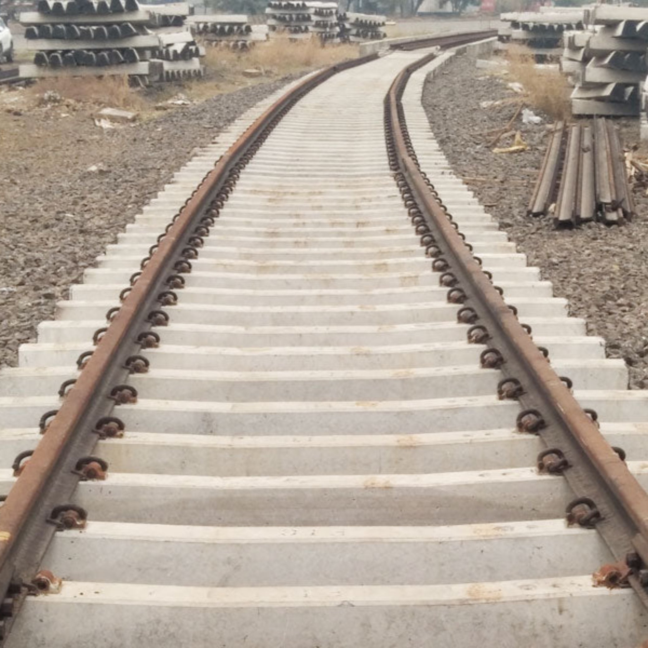 PSC Wider Concrete Sleeper T-8746 for 60Kg Rails | Heavy Duty Railway ...